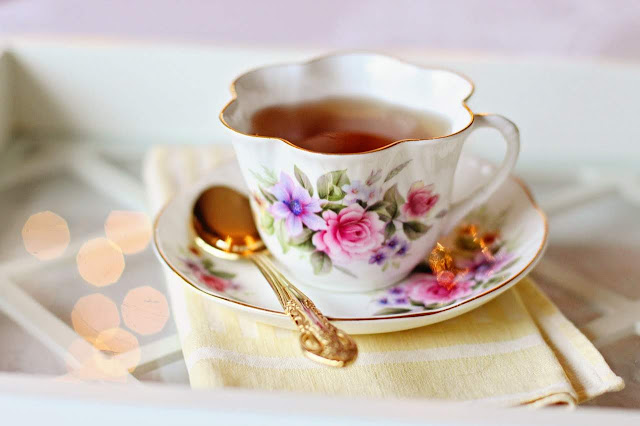 English: Tea Time - L'ora del tè! - Love Culture Language