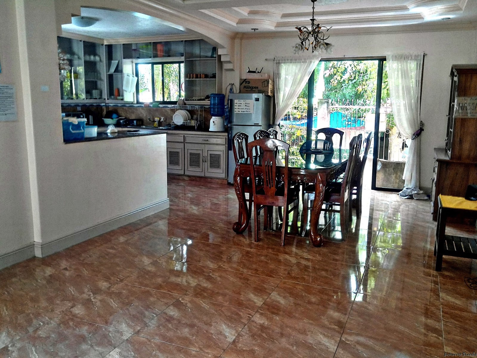 Introvert Travels: Badian's Lambug Beach and Kansanto Spring