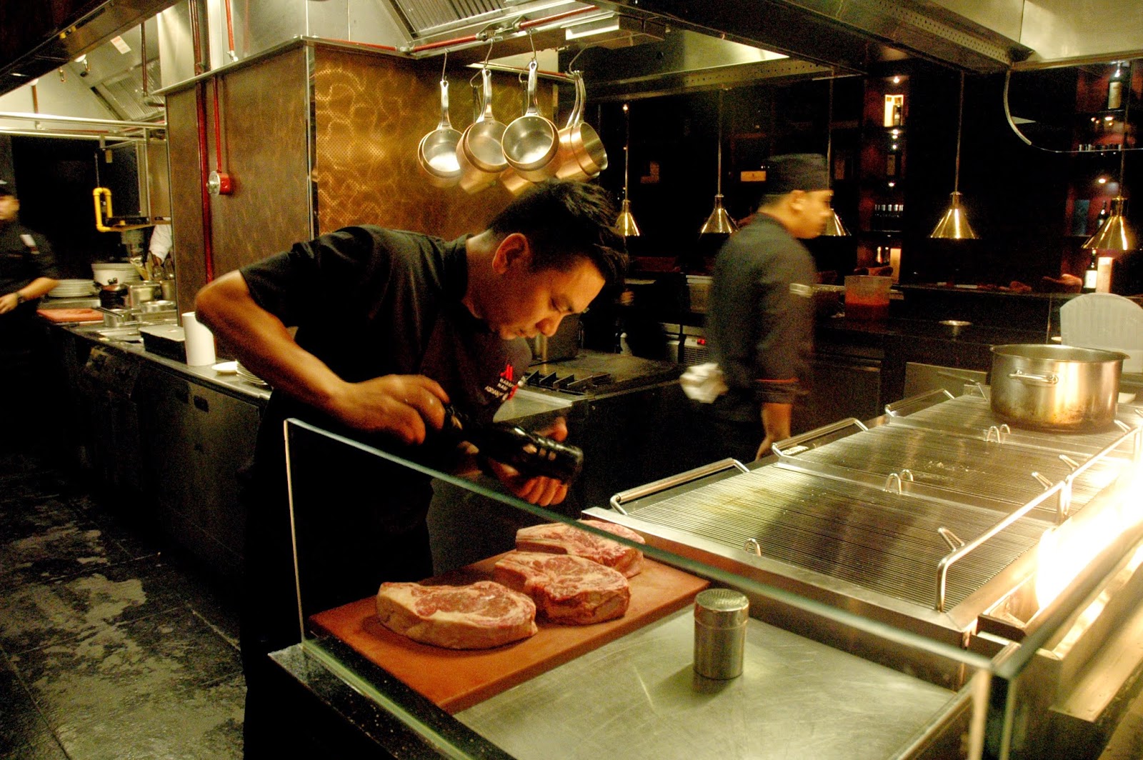 DUDE FOR FOOD: The Meat of the Matter...at CRU Steakhouse