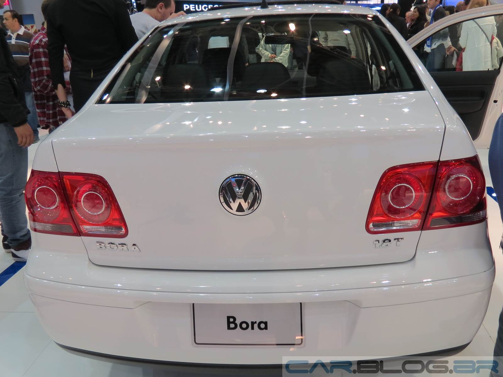 VW Bora 2014 no Salão de Buenos Aires - fotos e detalhes
