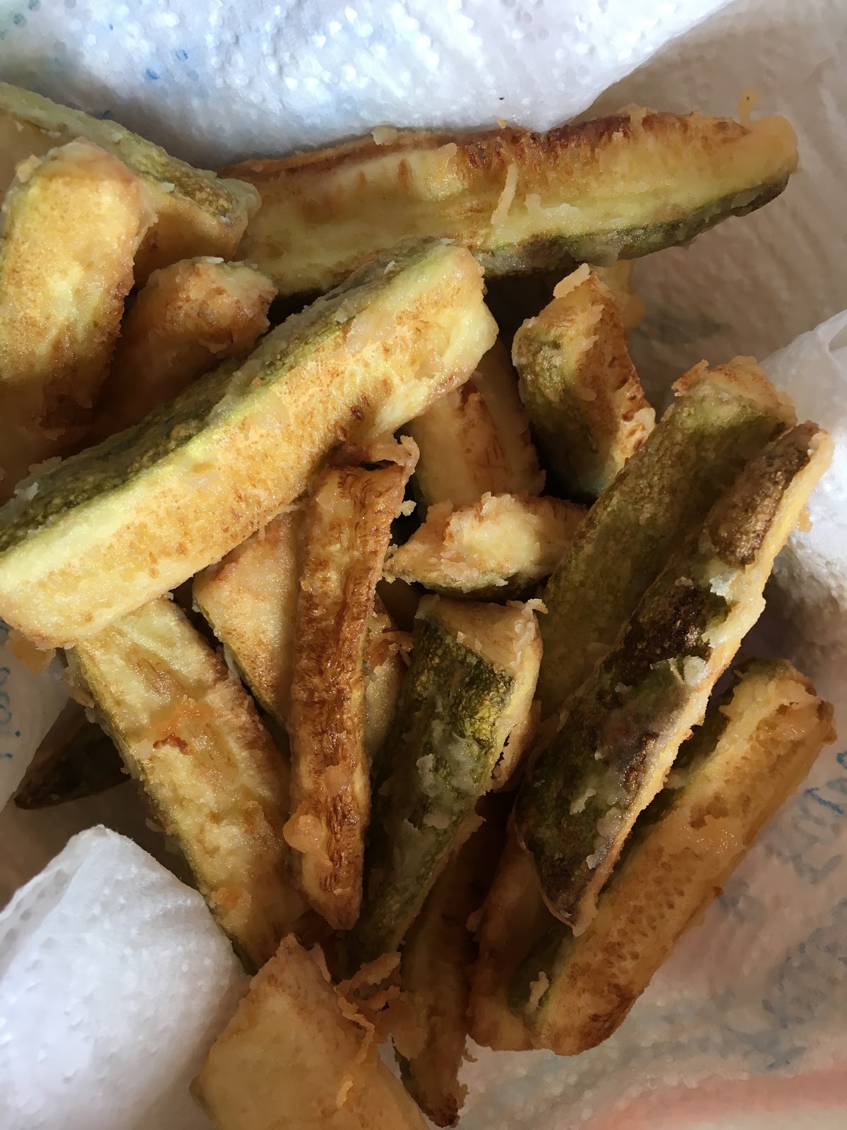Zucchini fritti panati