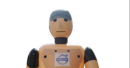 Todo es Fake: Dummy inflable crash dummy de maxpreven