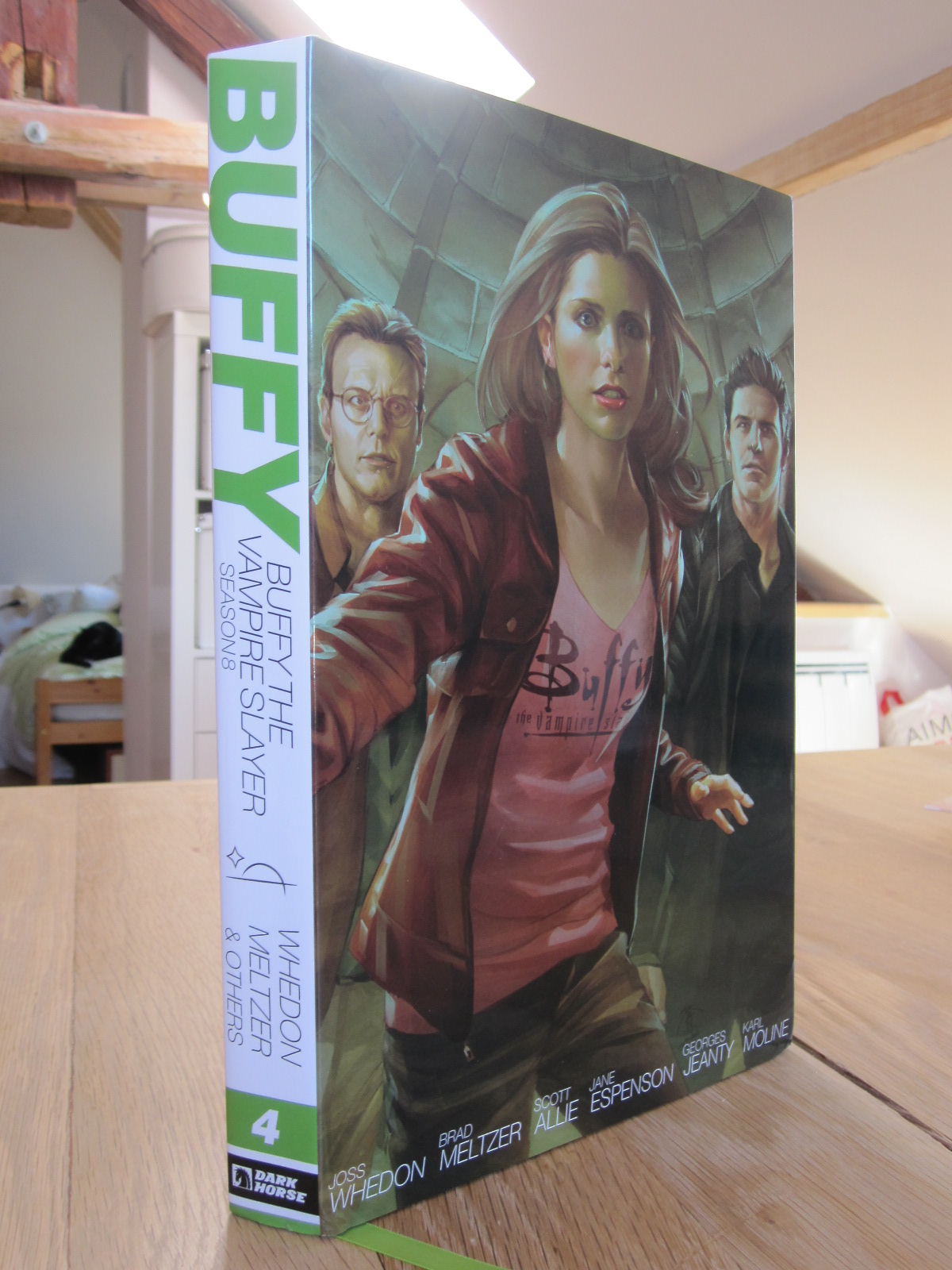 my absolute collection: Buffy The Vampire Slayer Season 8 Library ...