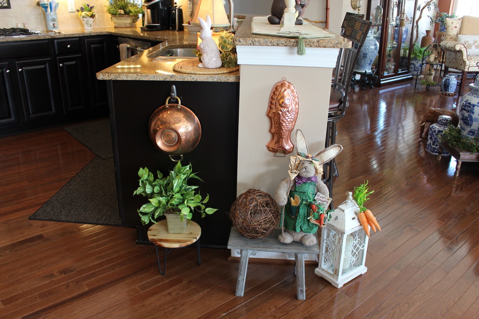 Designs by Pinky: Bunnies in the Kitchen!!