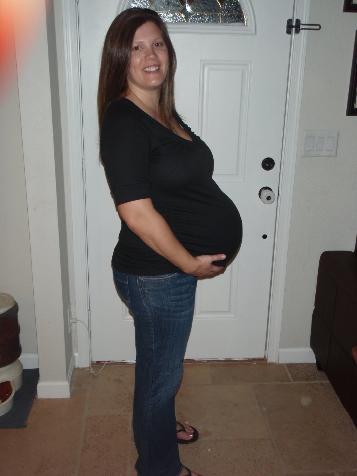 The Robinson Clan: Pregger Pics