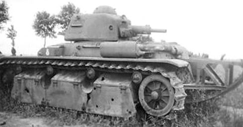 Catainium's Tanks: Renault R40/AMX R40 Light Tank