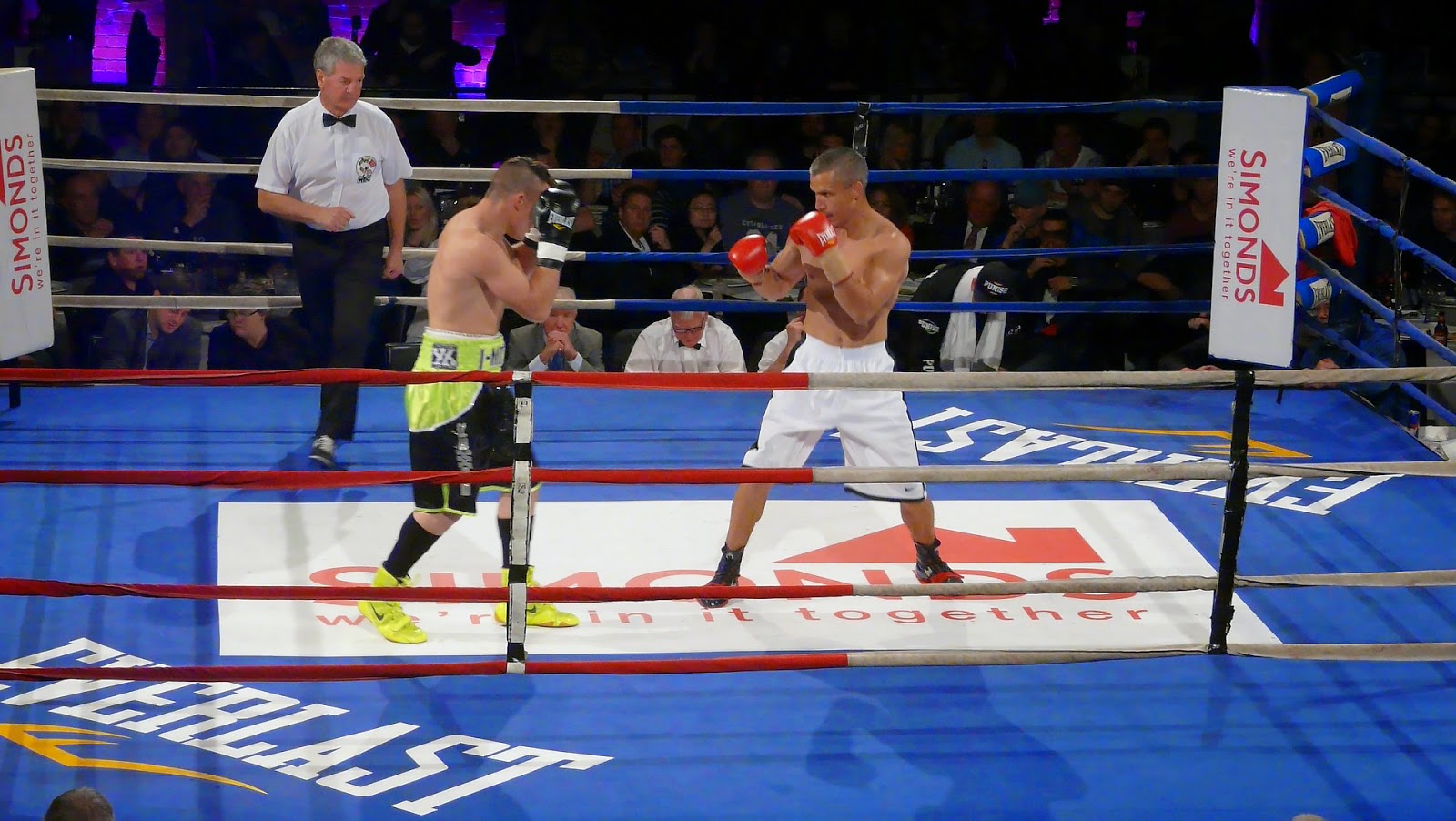 East End Boxing Blog: Victories for both Jason Moloney and Jayde Mitchell!