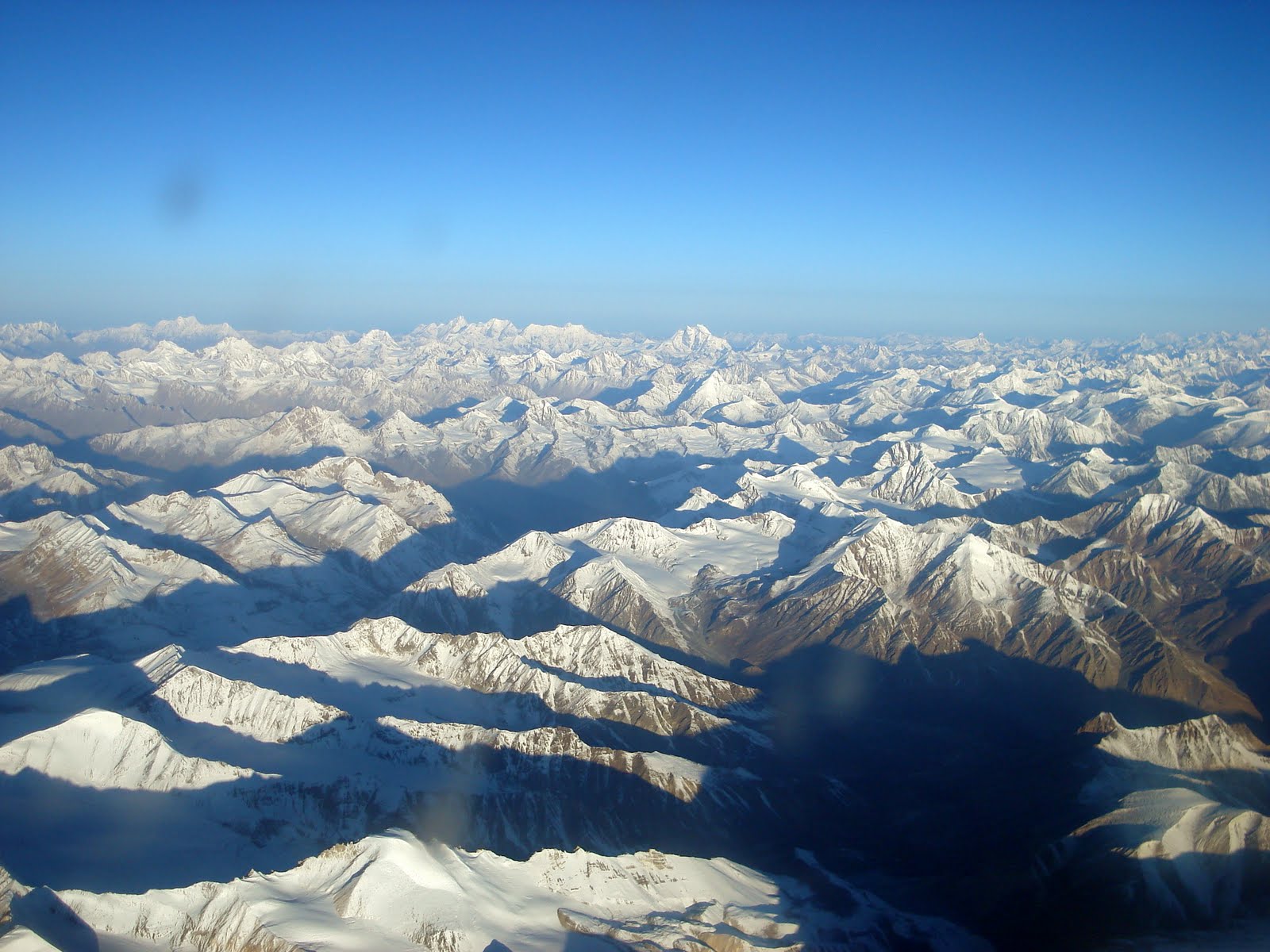Hop Hop ... here we go ...: Leh - Ladakh : The cold high-altitude desert