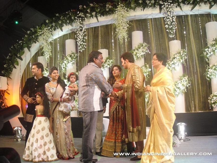Malayalam Posters: Prithviraj wedding reception photogallery-photos ...