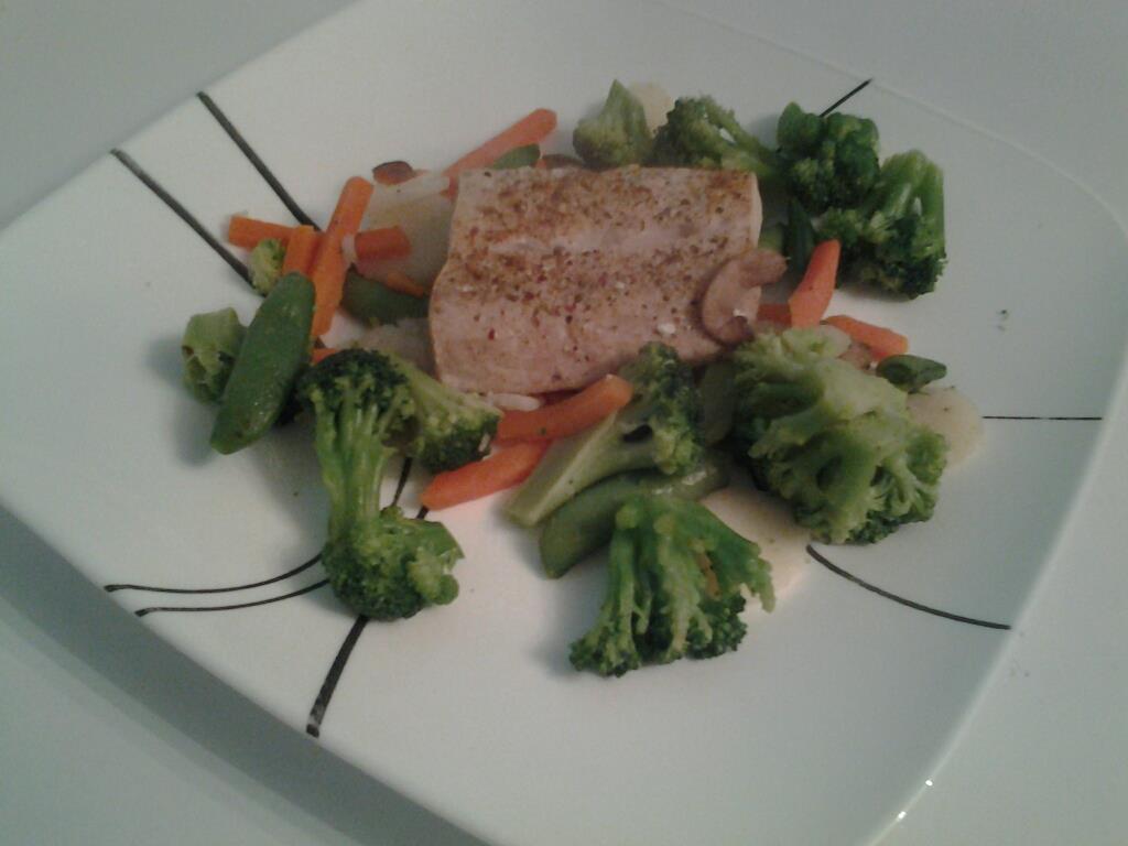 Fitness Friends: Recipe: Steamed Wild Atlantic Mahi Mahi & Vegetables