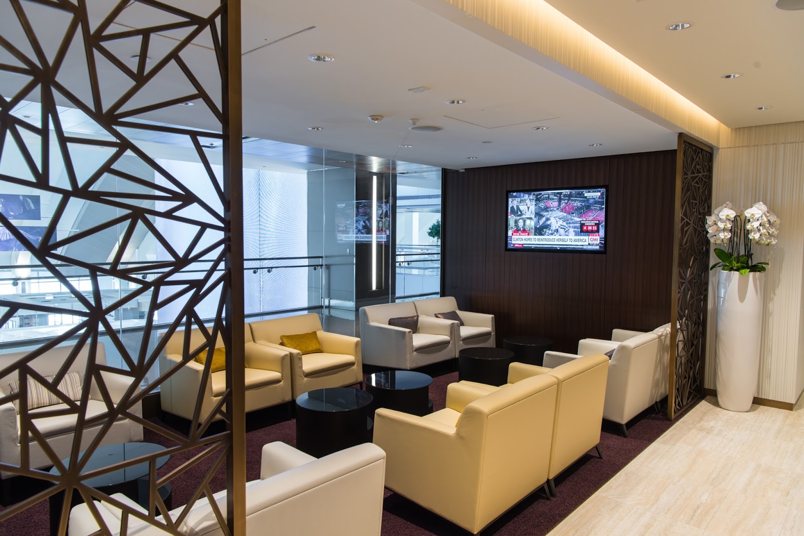 LOOK: Etihad Airways opens world-class premium lounge at Los Angeles ...