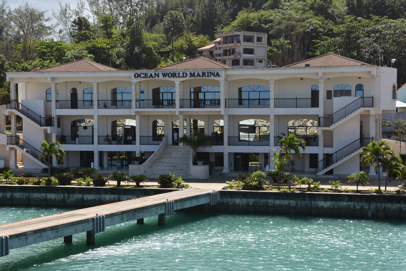 WTFR WE? : Ocean World Dominican Republic