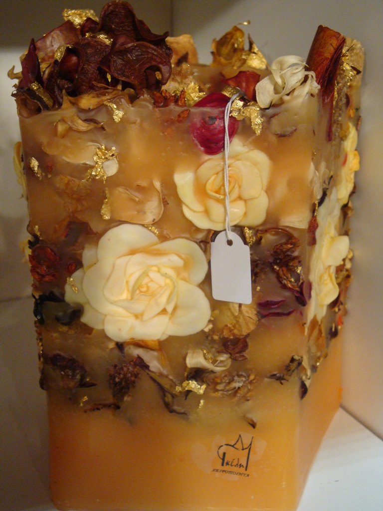 ΚΕΡΙΑ ΧΕΙΡΟΠΟΙΗΤΑ .......... CANDLES HAND MADE: Κεριά με διάφορα υλικά