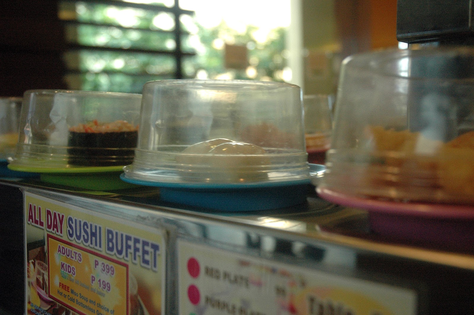 DUDE FOR FOOD: Sakae Sushi: An Afternoon Sushi Frenzy