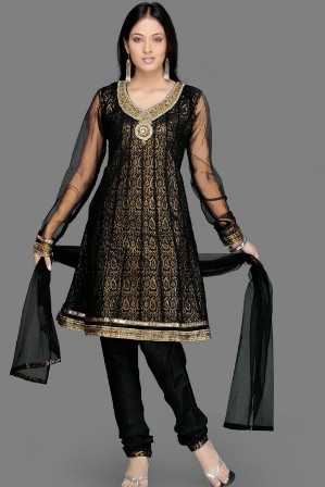 Long frocks | Pakistani Dresses | Mehndi Designs