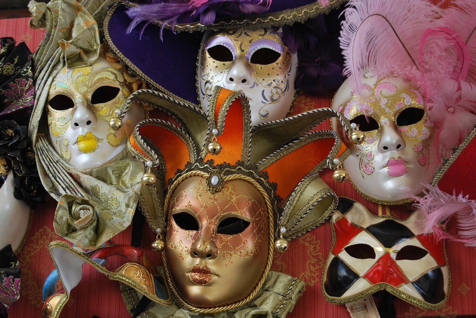 El COLEDIARIO: ¿QUIÉN ES?