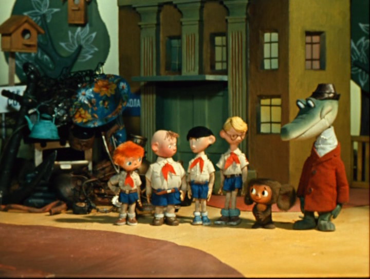 Cine Rusia: CHEBURASHKA (Чебурашка)