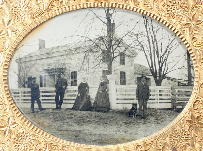 Early Outdoor Photography: 33 Rare Pictures That Capture Life in the ...