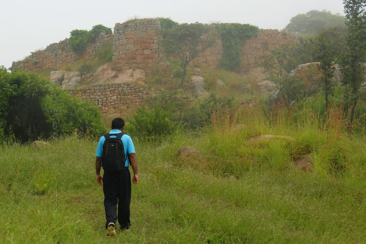Journeys across Karnataka: Fort Makalidurga