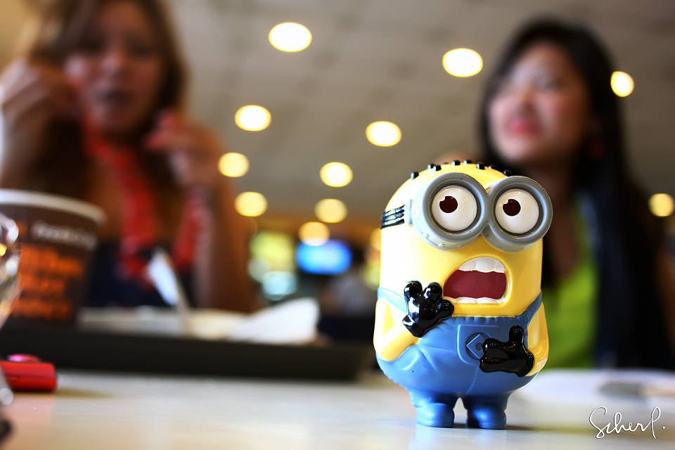 The Scared Minion - Love, Pinkcheeks