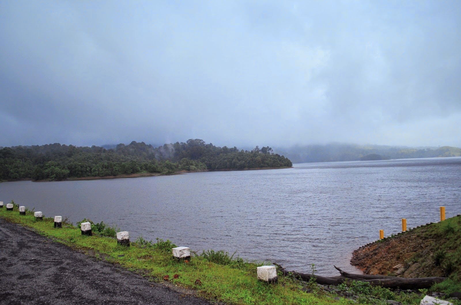 Sharath Hassan A Travelling Photographer: Chakra dam. Chakra nagar ...