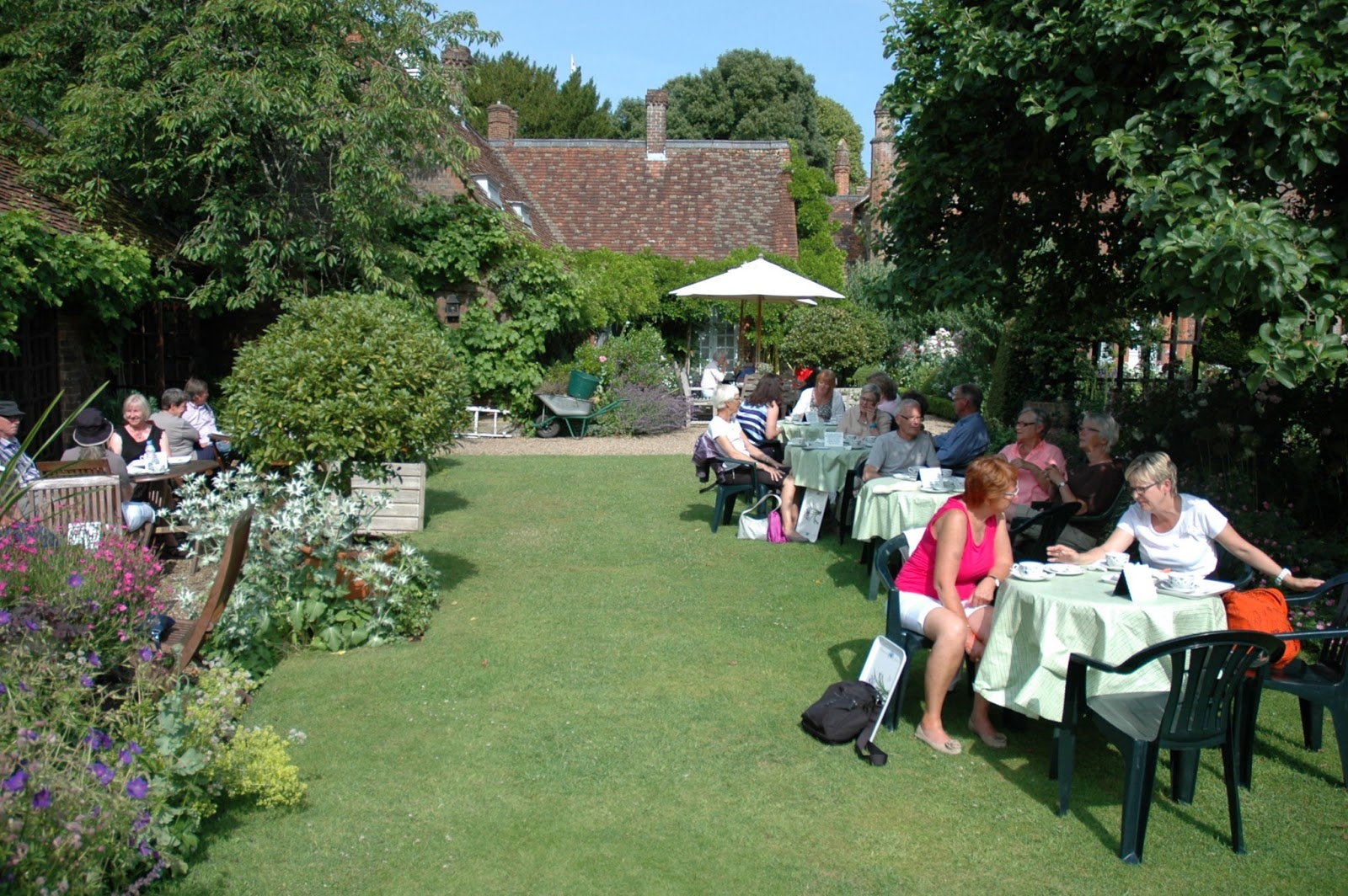 HAVETID: Engelske haver 3. del.