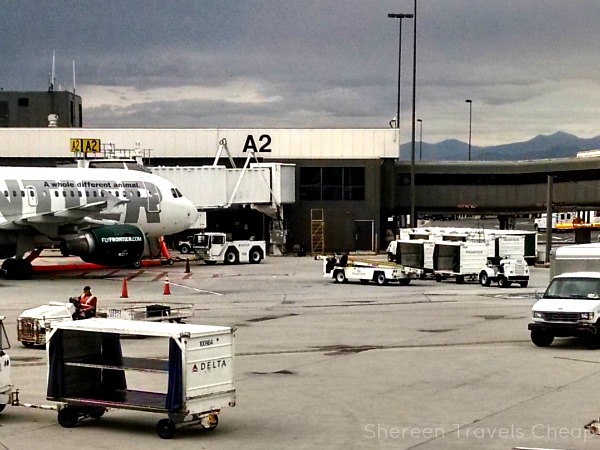 How to Travel More On a Budget - Shereen Travels Cheap