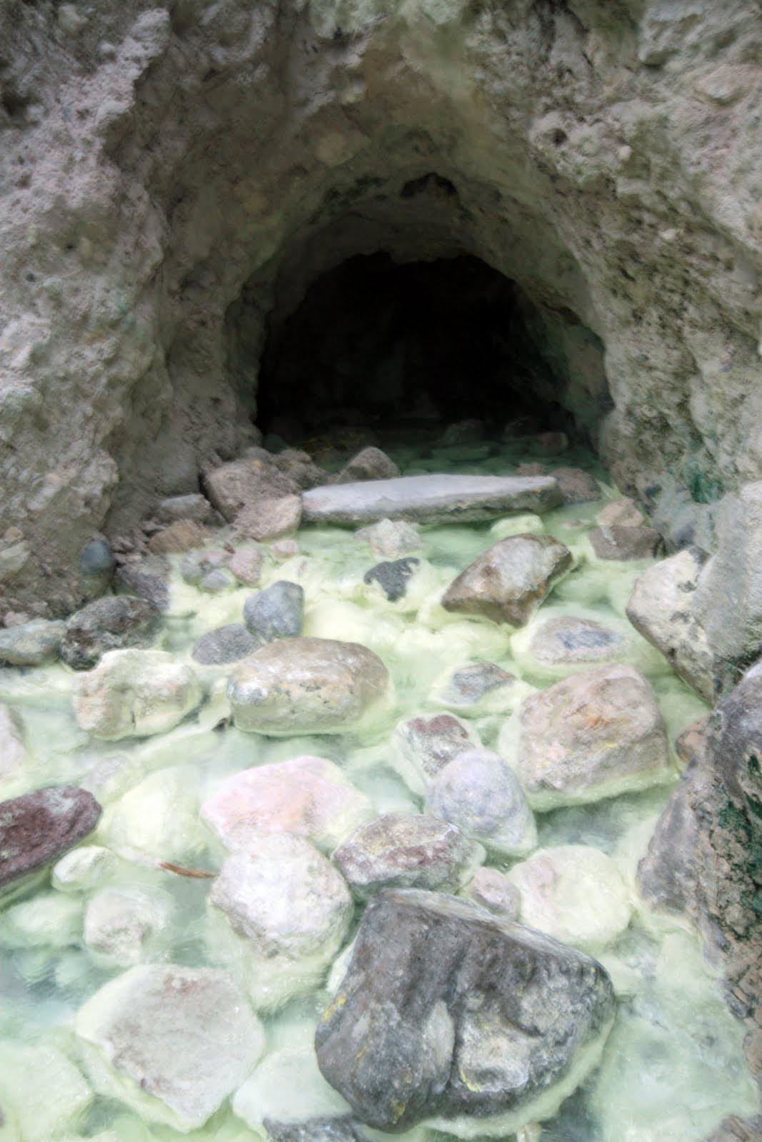 My life in the Philippines : Baslay hot springs