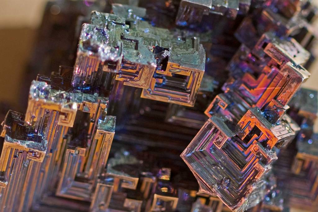 Bismuth: Beautiful Diamagnetic Chemical Element ~ Kuriositas