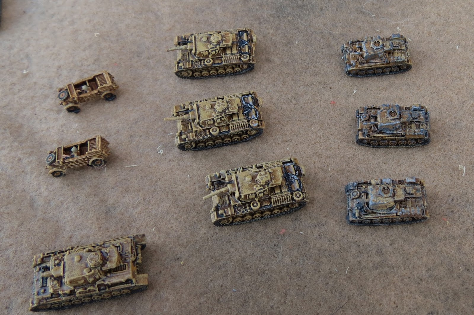 The Dog's Brush: WWII Micro Armor: North Africa