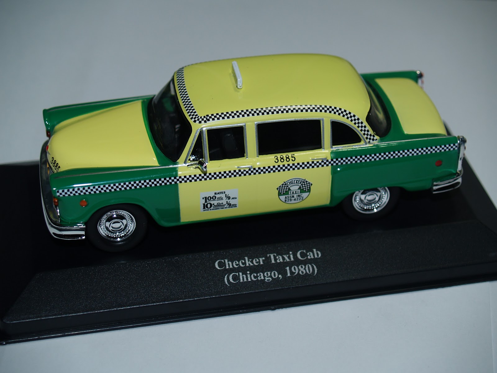 miniaturas1/43 by julius: CHECKER TAXI CAB (CHICAGO 1980)
