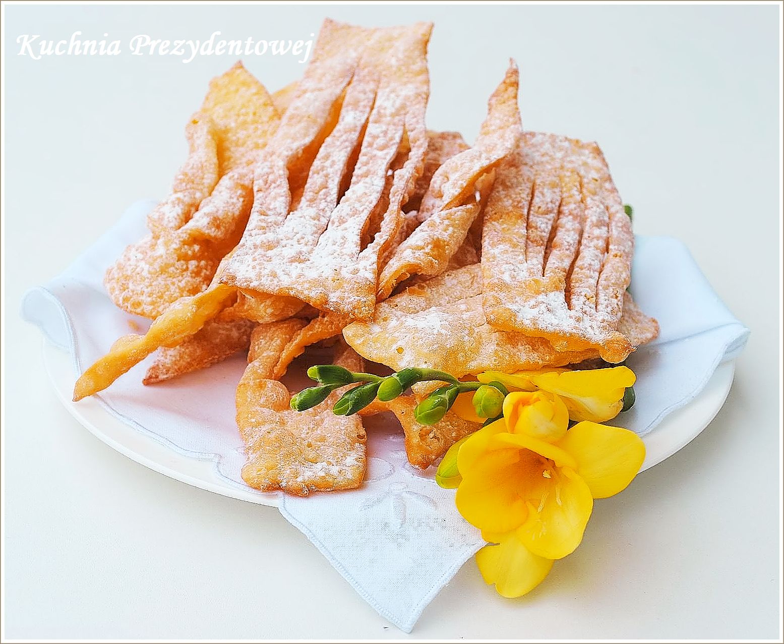 Kuchnia Prezydentowej: Faworki czyli chrusty