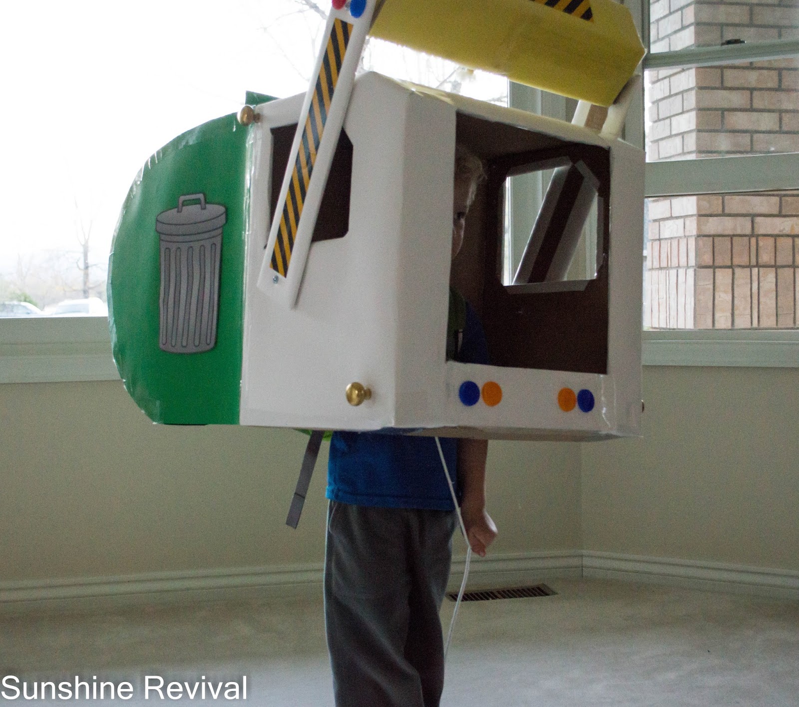 Sunshine Revival: Working Garbage Truck Halloween Costume