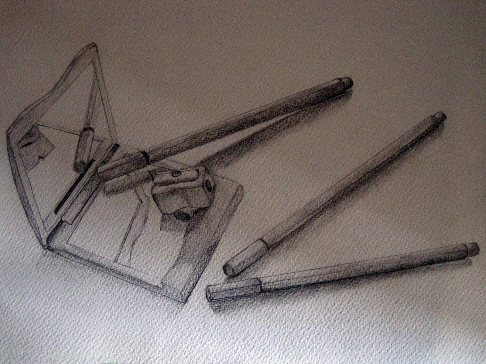 Temas de Arte. Dibujos con lápices de colores y grafito.