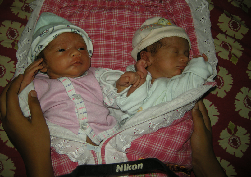 From India : Twins, a boy and a girl!