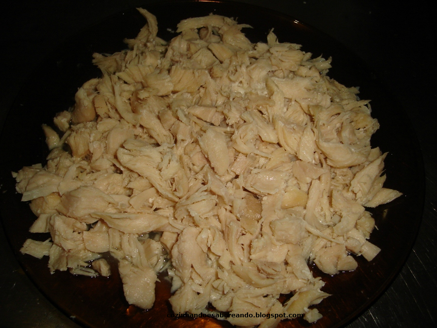 Cozinhando e Saboreando ...: Receita nº11 - Frango Desfiado com Molho ...