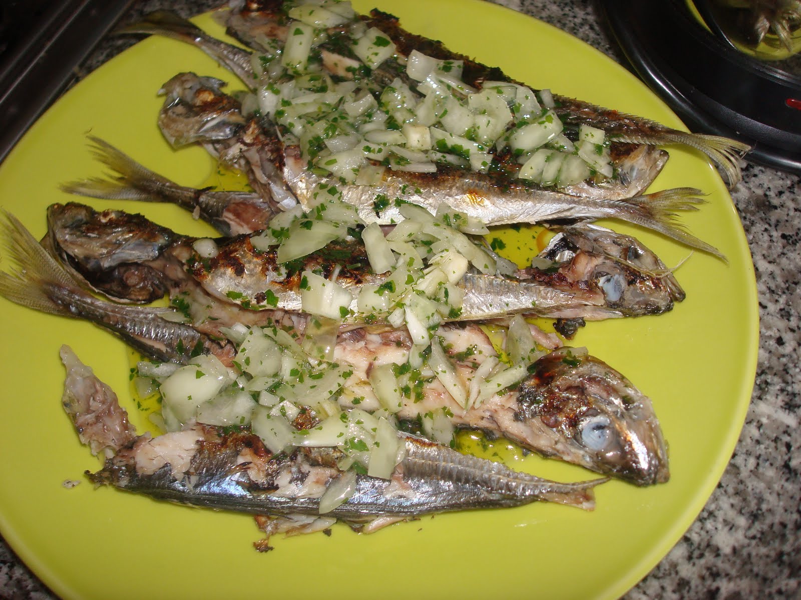 Faca e garfo: Carapau grelhado