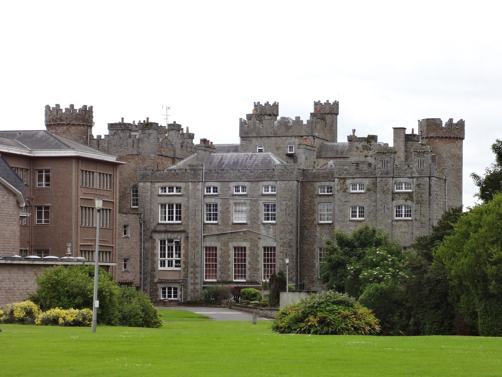 The Roaming Muse: Home Sweet Stamullen: A Photo Adventure