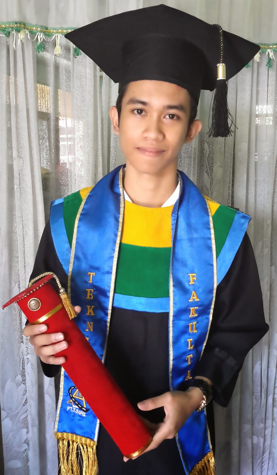 JAYA GEMILANG TOGA: FITTING TOGA FAKULTAS TEKNIK SIPIL" SEPTEMBER CERIA"