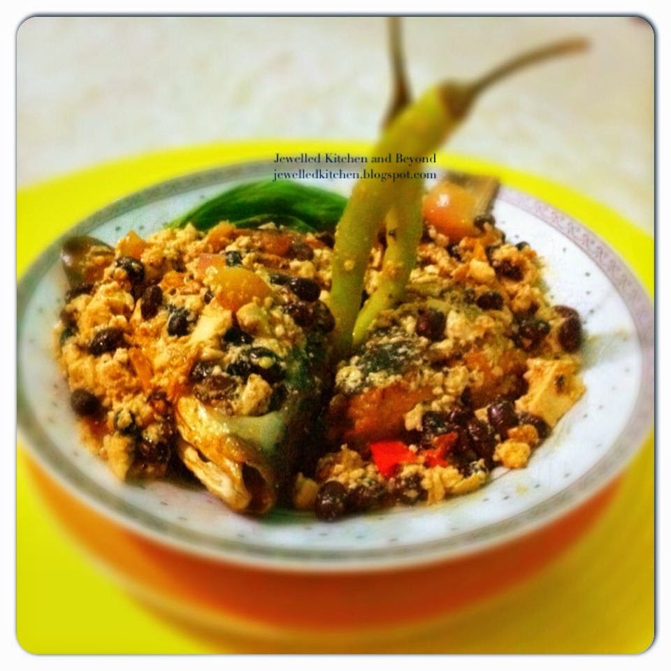 Tochong Bangus (Milkfish in Black Beans and Soy Cake