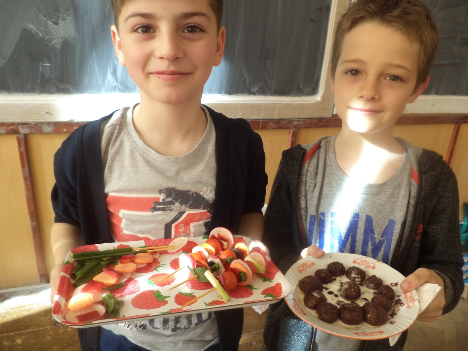 Învăţătoarea Cătălina: ACTIVITATE 1 SCOALA ALTFEL - MICII BUCATARI