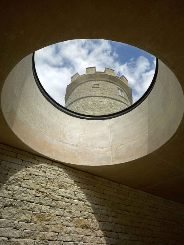 Fresh Modern Design: Round Tower in the Uk Converted Into Contemporary ...