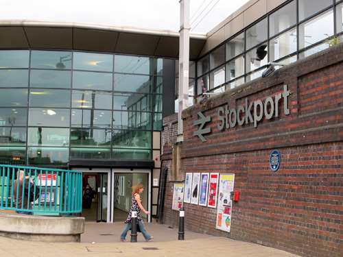 Stockport Station Trains to London Euston - Britain All Over Travel Guide