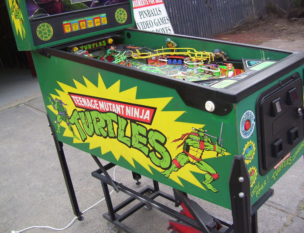 The TMNT Multiverse!: Coin-A-Bunga: The TMNT Pinball Machine!