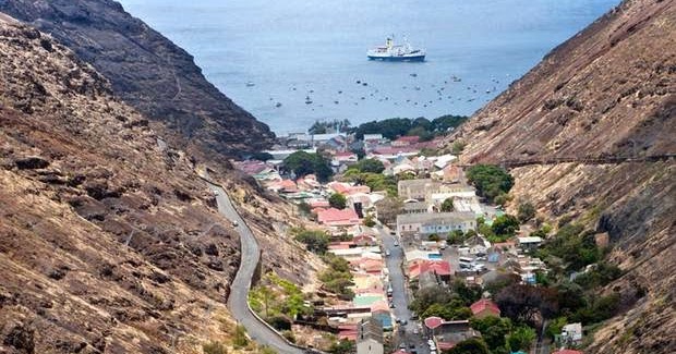 JAMESTOWN, THE CAPITAL OF SAINT HELENA ~ Klima Naturali™