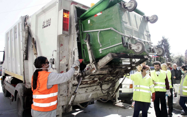 Εργαζόμενοι σε Δήμους: ΤΡΑΓΙΚΟ ΔΥΣΤΥΧΗΜΑ ΜΕ ΕΡΓΑΤΡΙΑ ΚΑΘΑΡΙΟΤΗΤΑΣ ΣΤΗΝ ...