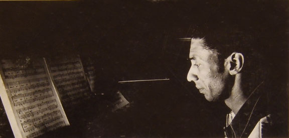 Expresión Latina: Trayectoria latina: Saludando a Javier Vásquez