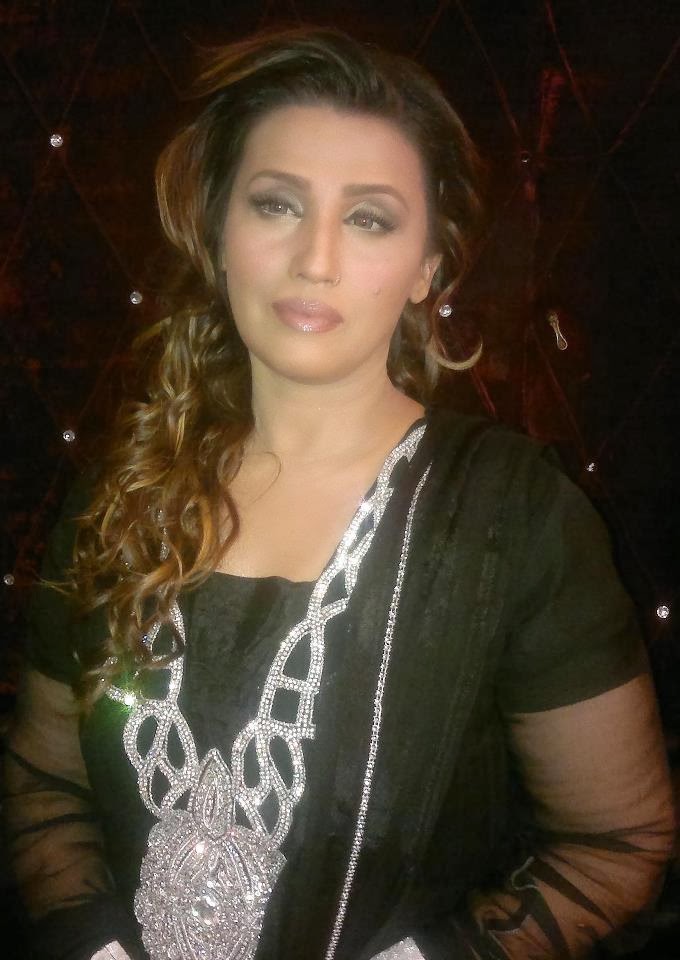 World Sindh: Sindhi Legend Humera Channa Mini Biography And Latest Photos.