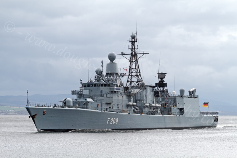 Dougie Coull Photography: Joint Warrior Departures