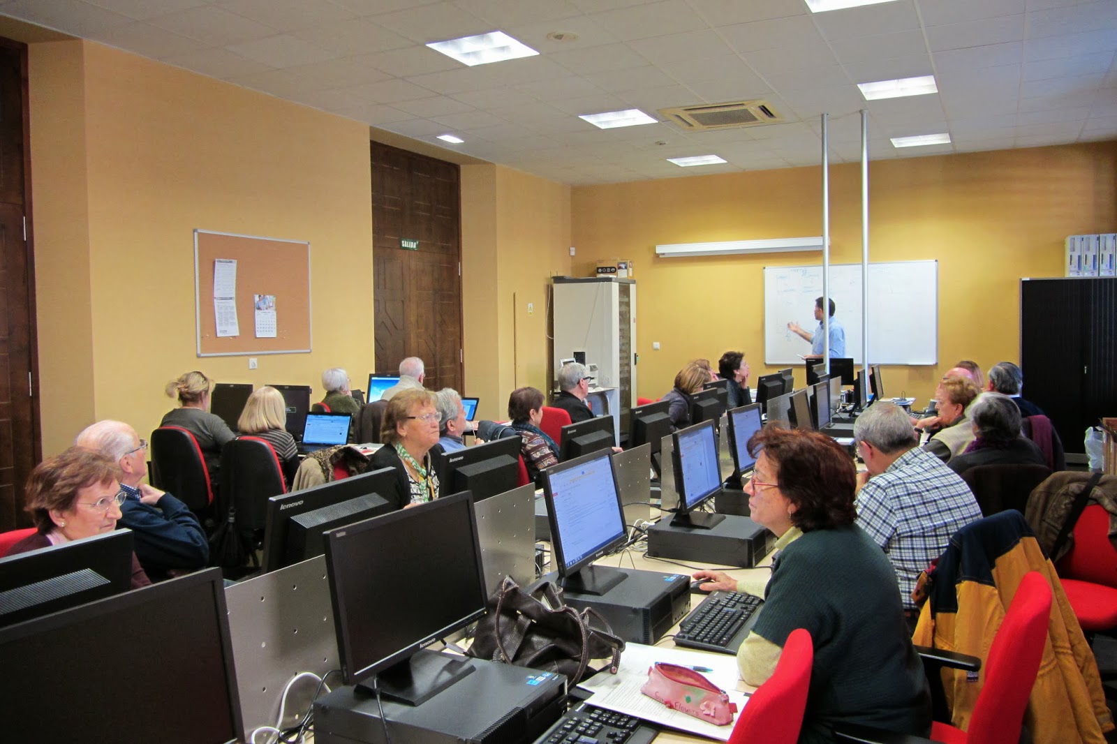 iuvenes dum sumus: TALLER DE INFORMÁTICA, INTRO FINAL